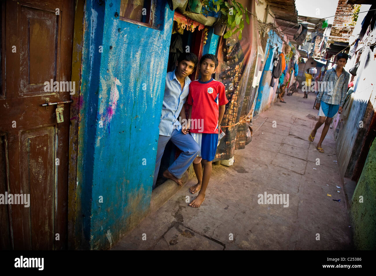 Slum India High Resolution Stock Photography and Images - Alamy