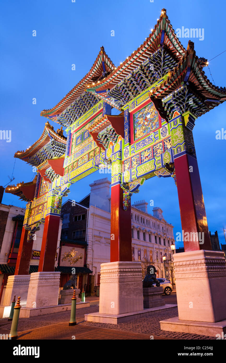 Liverpool chinatown nelson street hi-res stock photography and images ...
