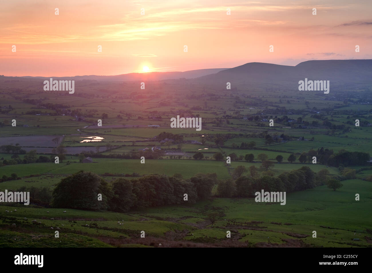 Longridge hi-res stock photography and images - Alamy