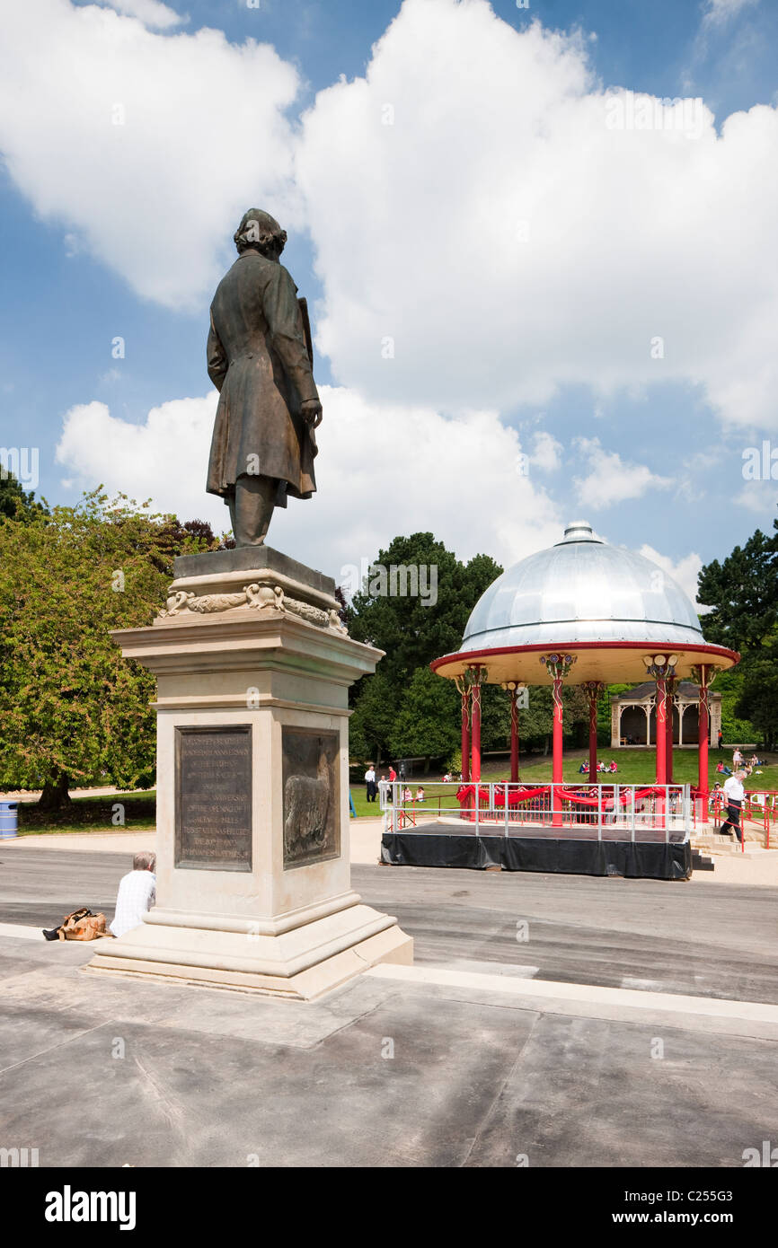 Titus Salt statue and the bandstand in Roberts Park in Saltaire ...
