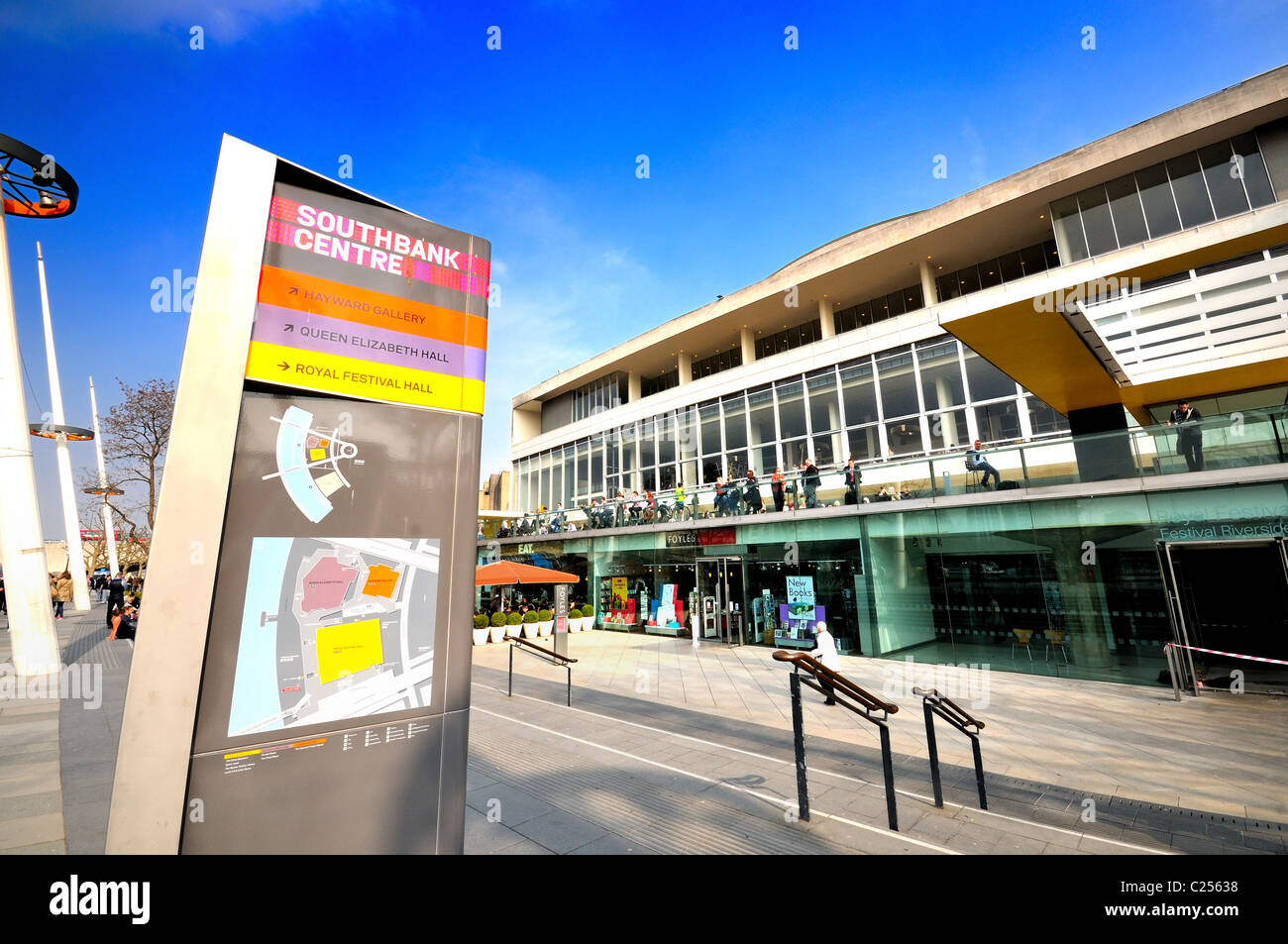 Royal festival hall hi-res stock photography and images - Alamy