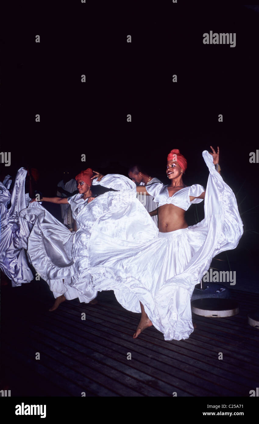 Sega dance mauritius hi-res stock photography and images - Alamy