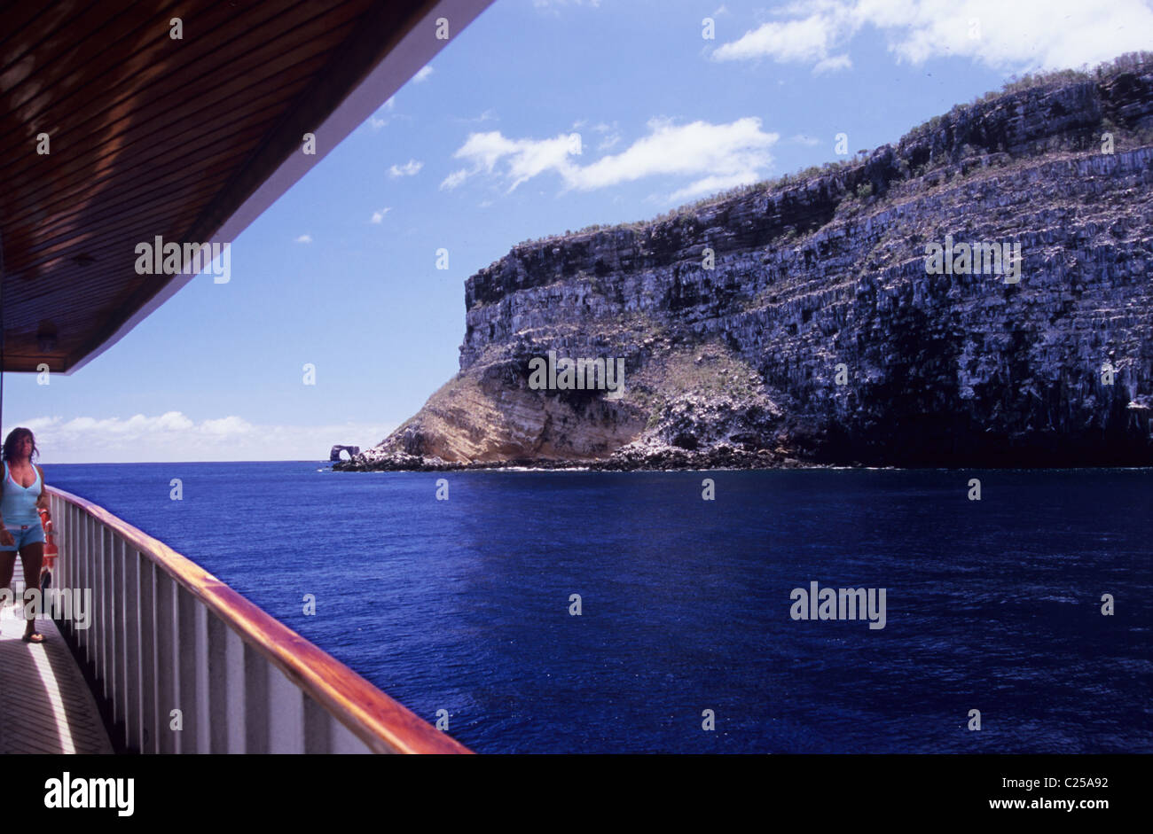 Darwins island galapagos ecuador hi-res stock photography and images ...