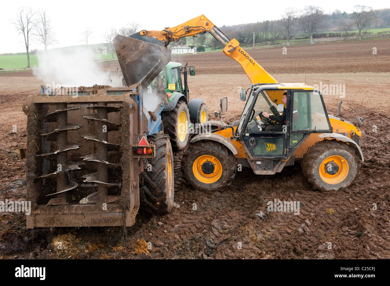 Jcb loadall hi-res stock photography and images - Alamy