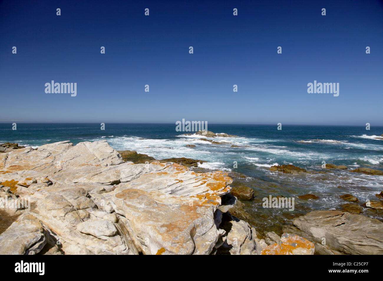 GINGER ROCKS & INDIAN OCEAN CAPE ST. FRANCIS EASTERN CAPE SOUTH AFRICA ...