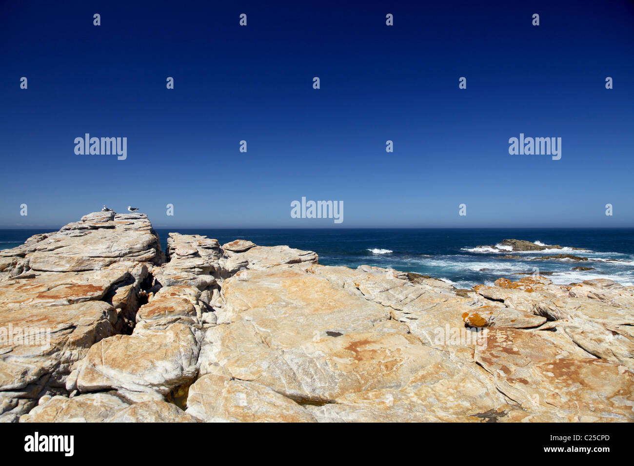 GINGER ROCKS & INDIAN OCEAN CAPE ST. FRANCIS EASTERN CAPE SOUTH AFRICA ...