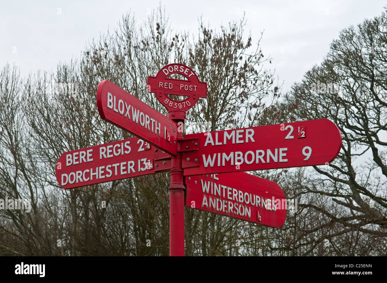 Red Signpost High Resolution Stock Photography and Images - Alamy