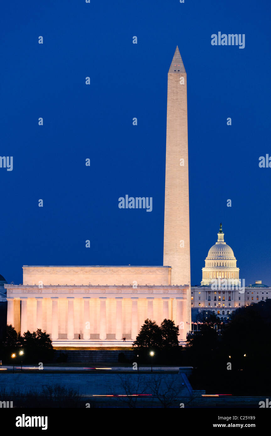 Capitol building along national mall hi-res stock photography and ...