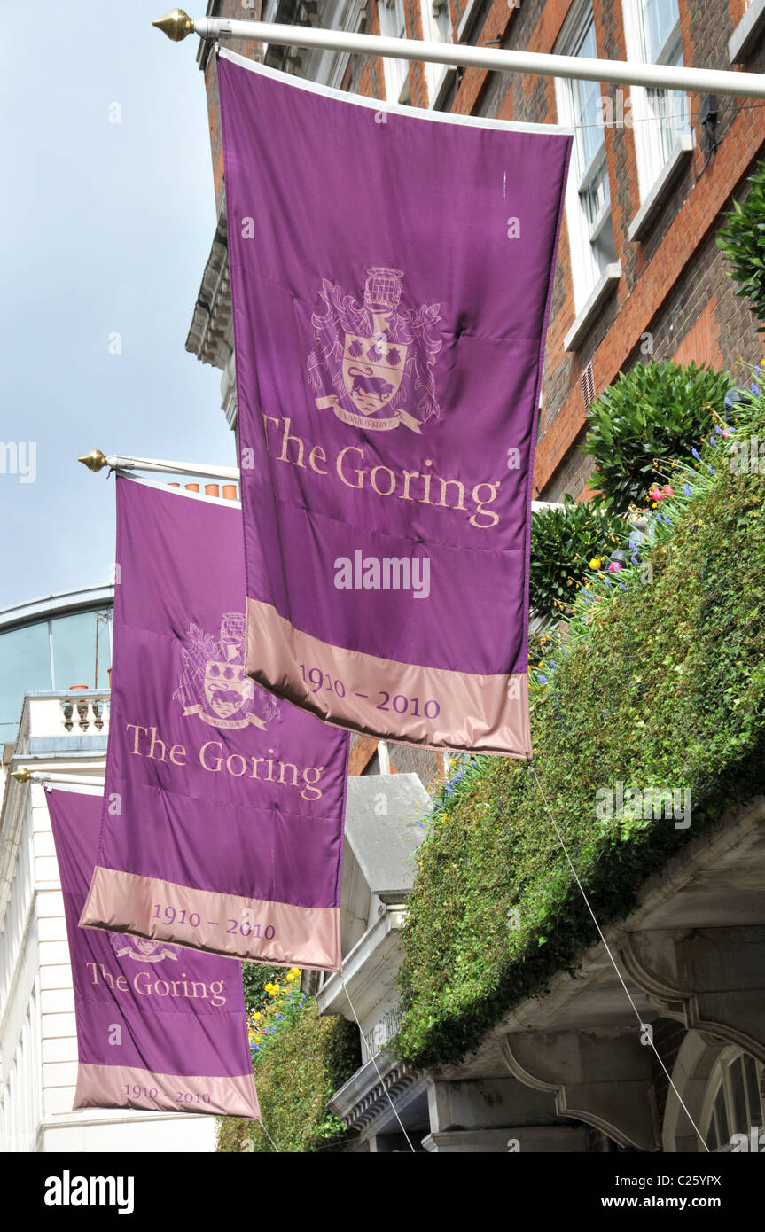 Hotel victoria palace hi-res stock photography and images - Alamy