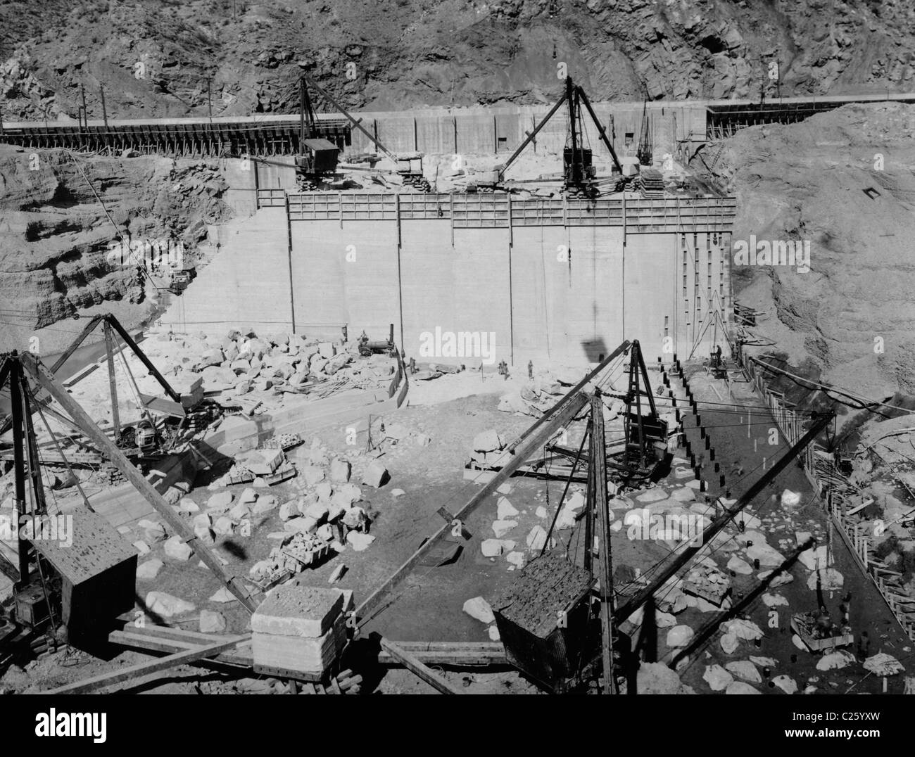 Elephant Butte Dam site: foundation of dam, third section in foreground ...