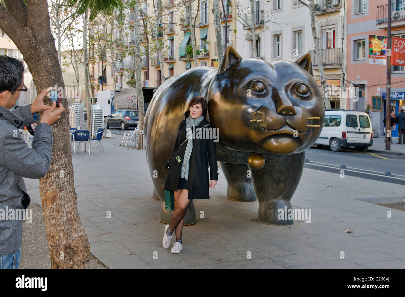 Botero cat hi-res stock photography and images - Alamy