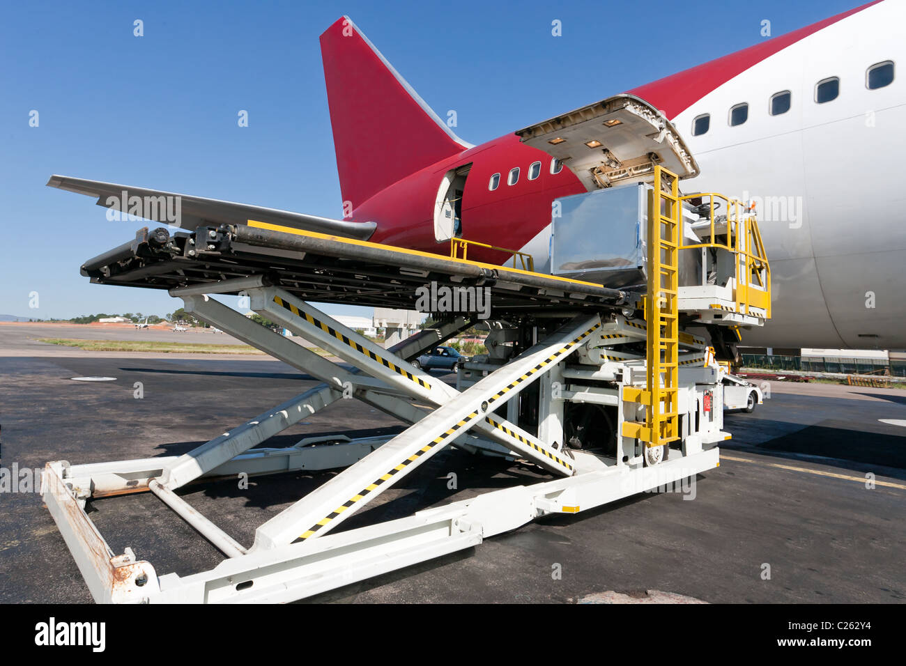 Loading platform of air freight to the aircraft Stock Photo - Alamy
