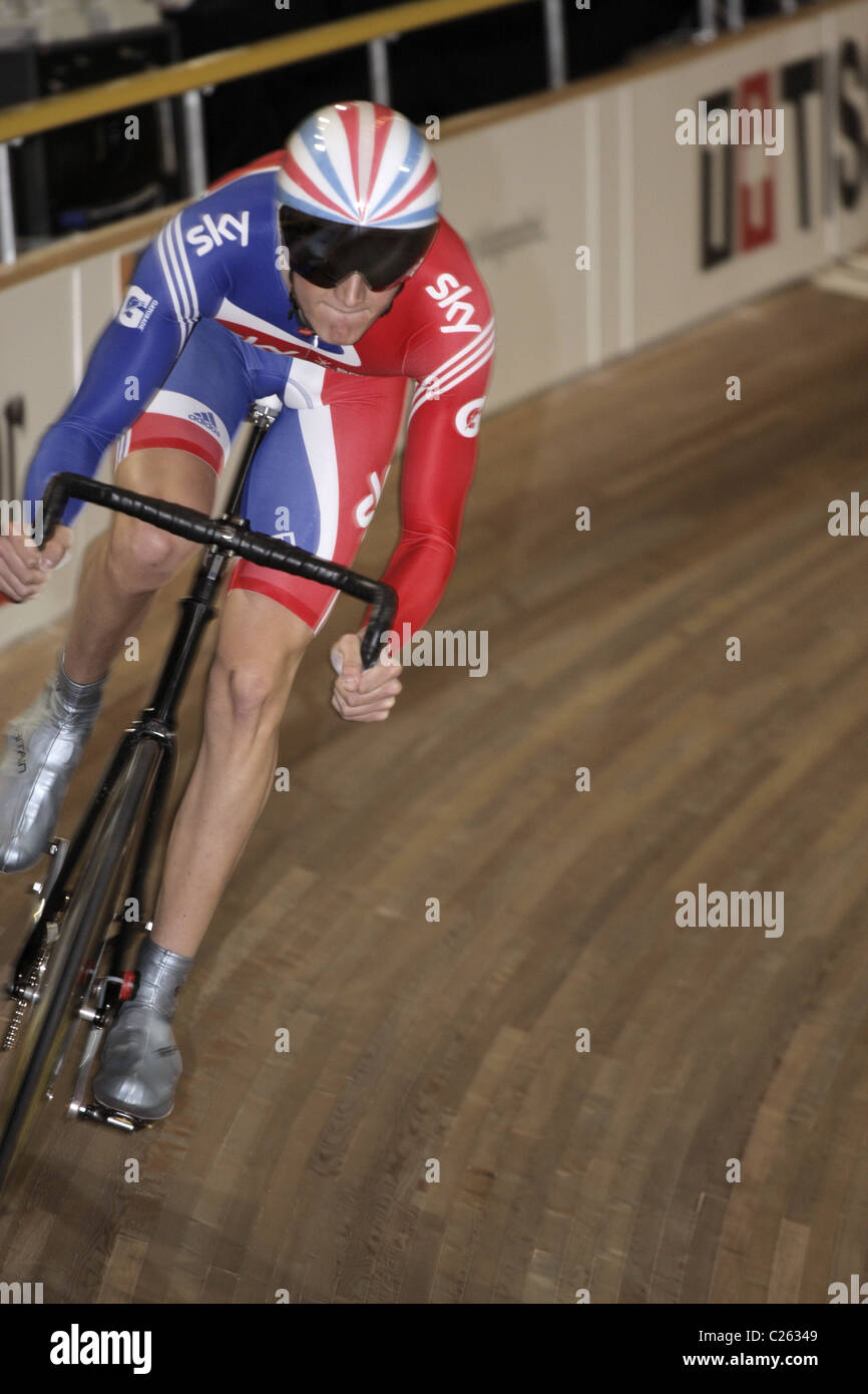 Samuel HARRISON GB Men's Omnium Flying Lap 25 March 2011 UCI World ...