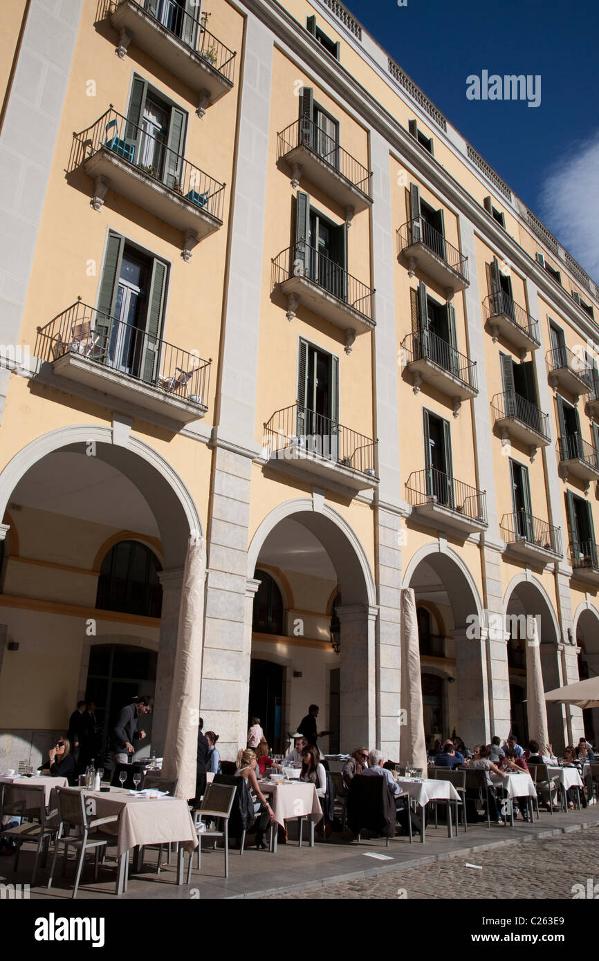 Girona square hi-res stock photography and images - Alamy