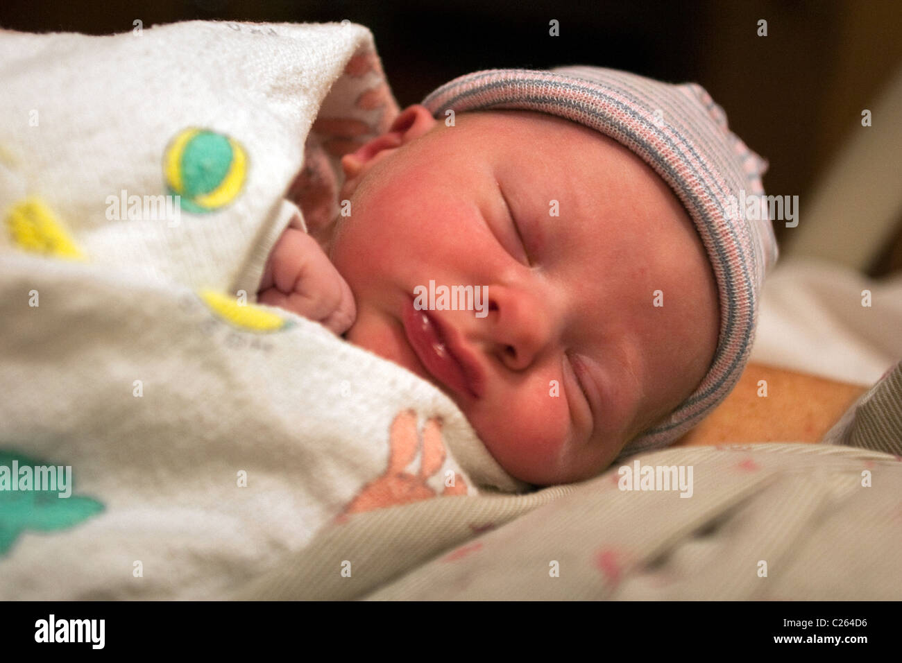 A new born baby boy in his first hour of life Stock Photo - Alamy
