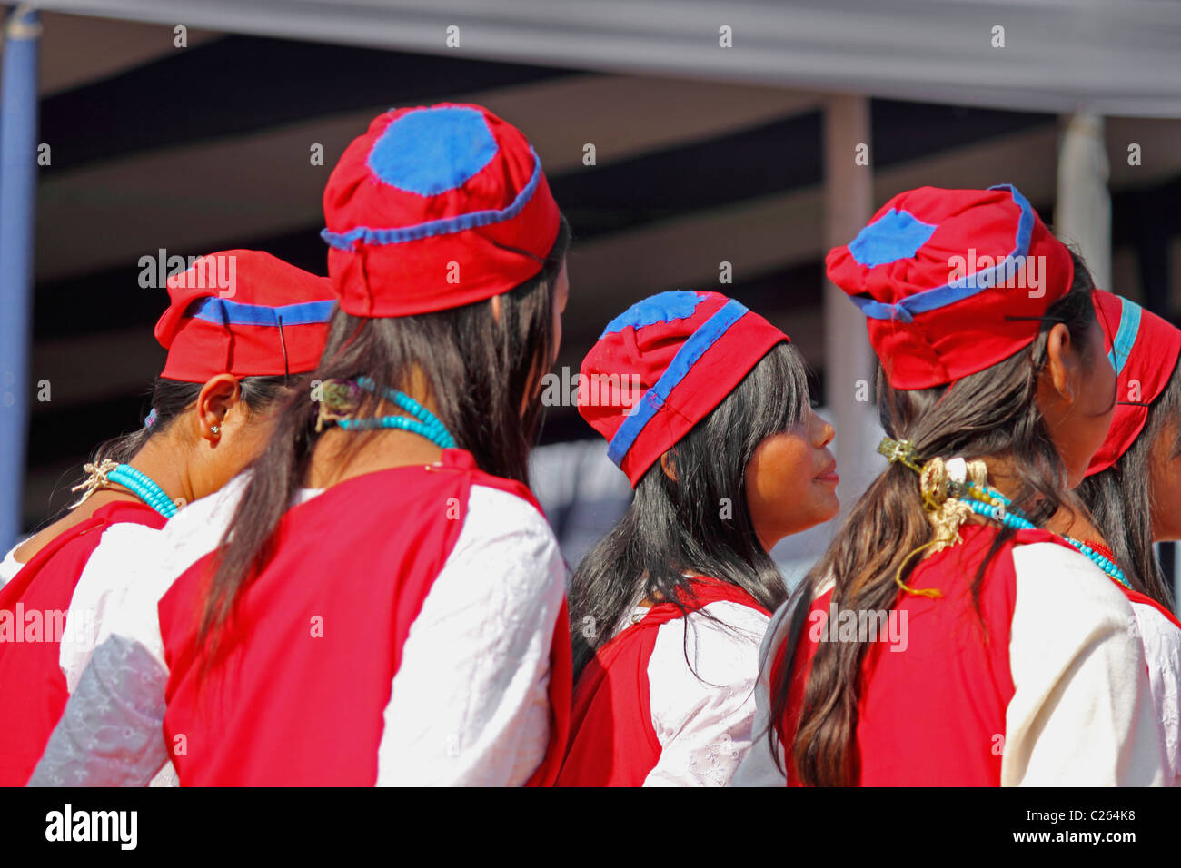 Women tribes hi-res stock photography and images - Alamy
