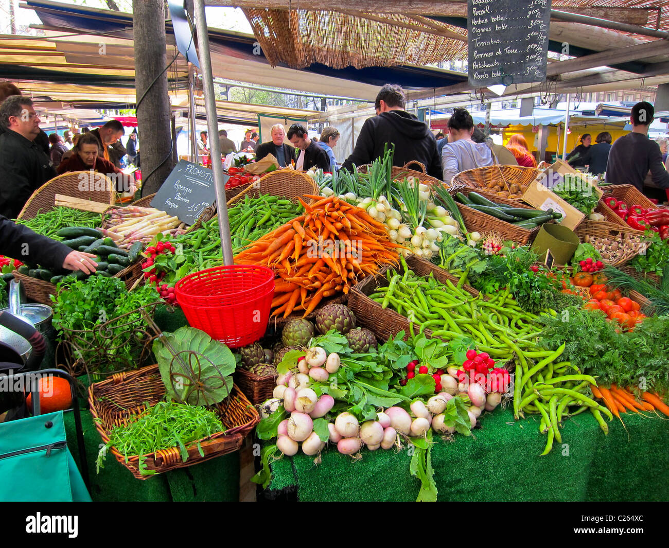 Paris, France, Detail, Display, Crowd People Grocery Shopping in ...