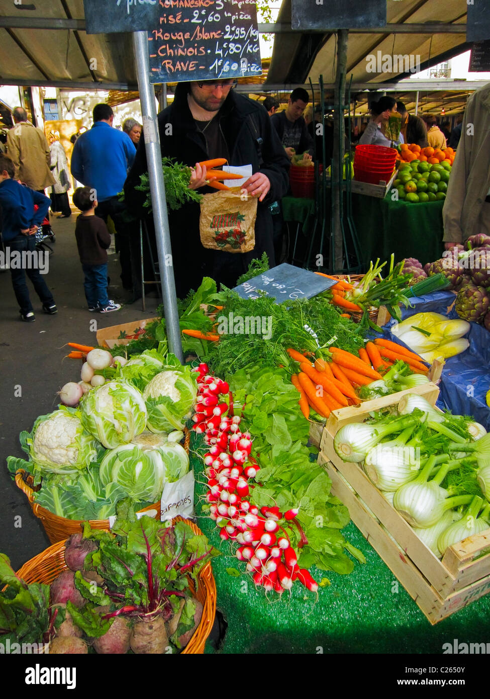 Paris batignolles market hi-res stock photography and images - Alamy