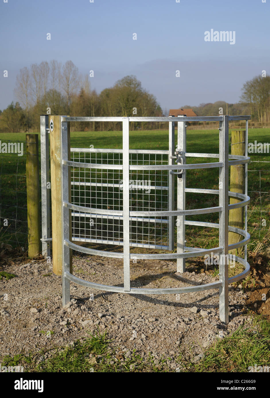 stile gate footpath path Stock Photo - Alamy