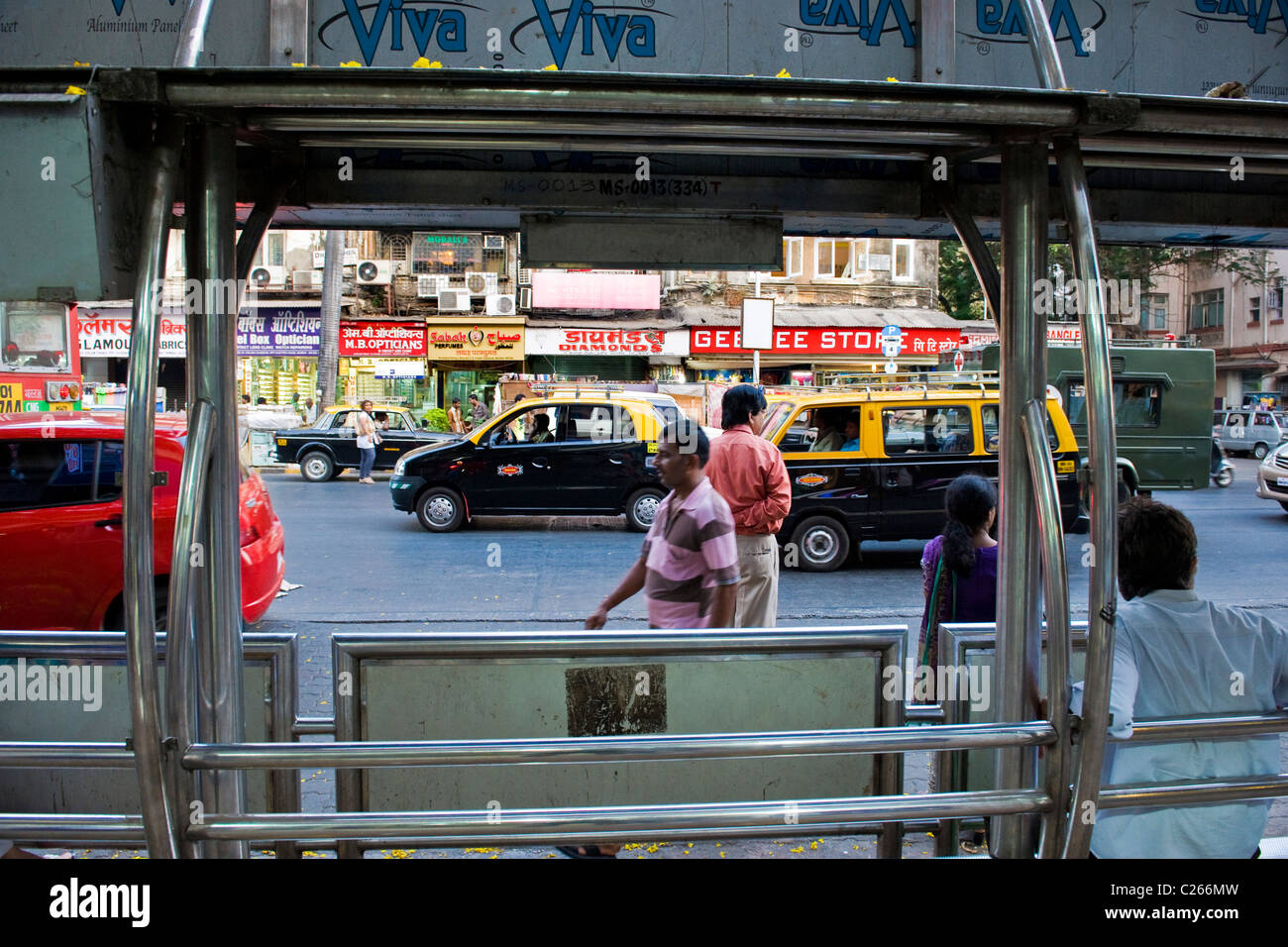 Bus station, Mumbai, India Stock Photo - Alamy