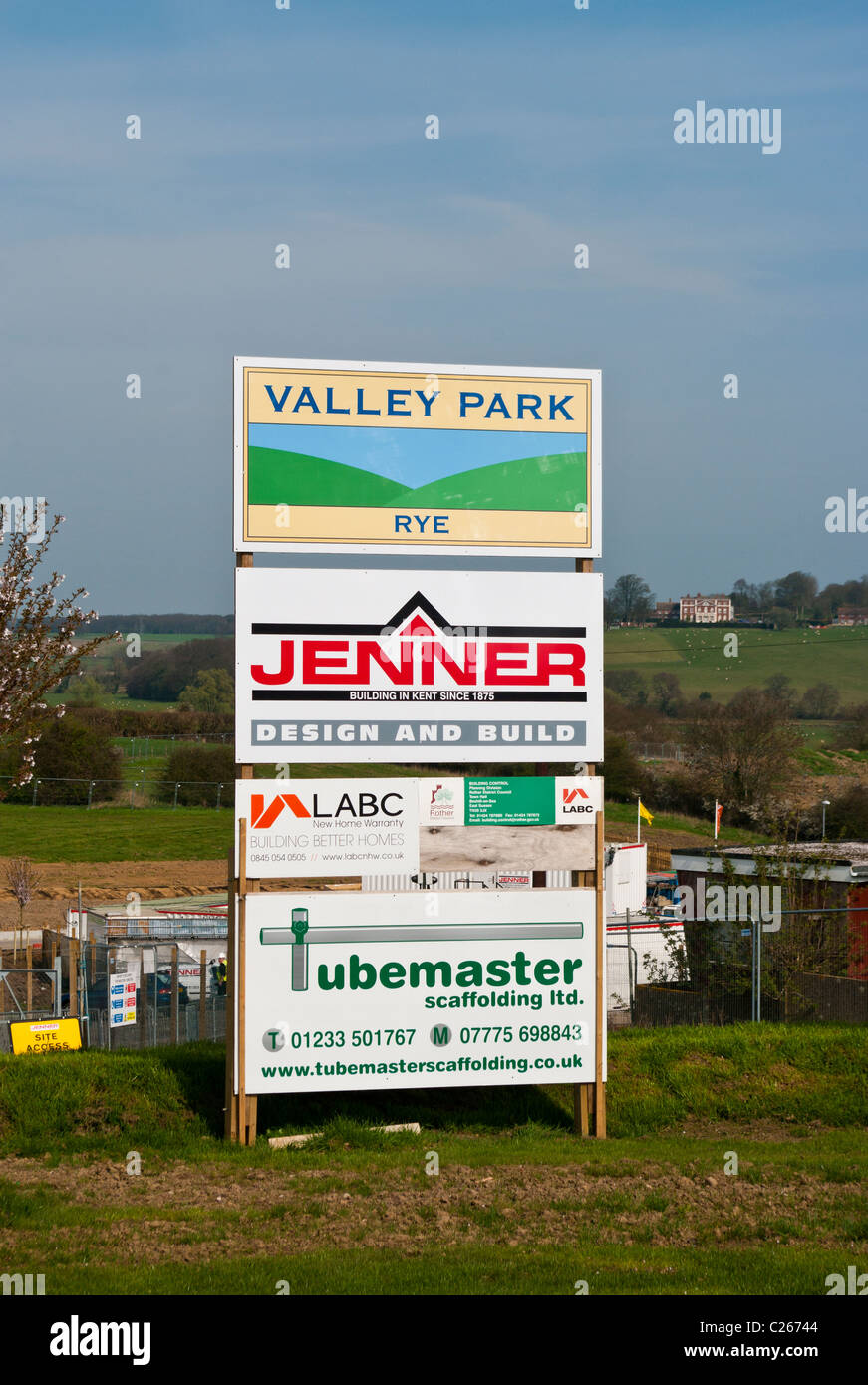 New housing development advertising sign hi-res stock photography and ...