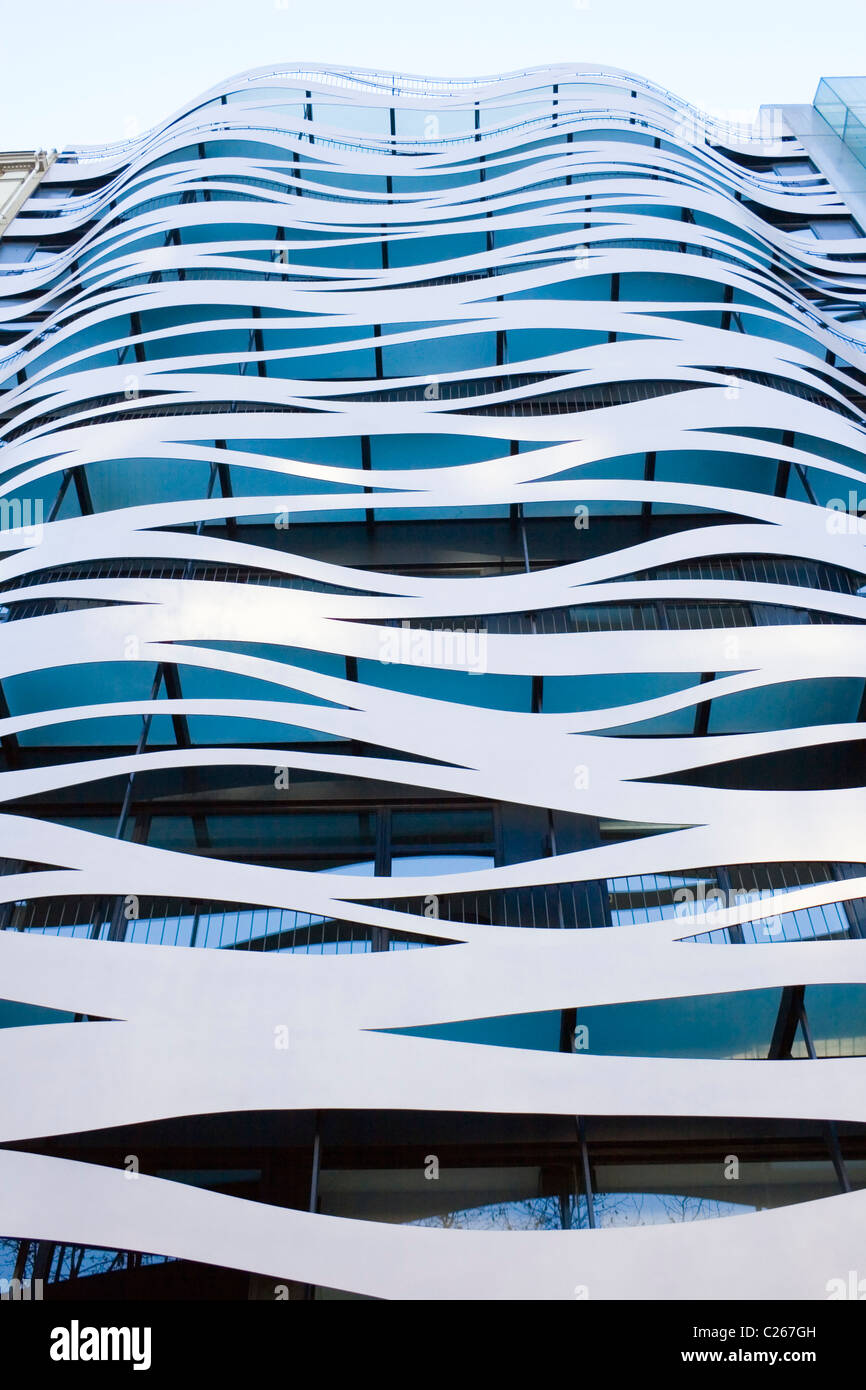 Modern spanish architecture hi-res stock photography and images - Alamy