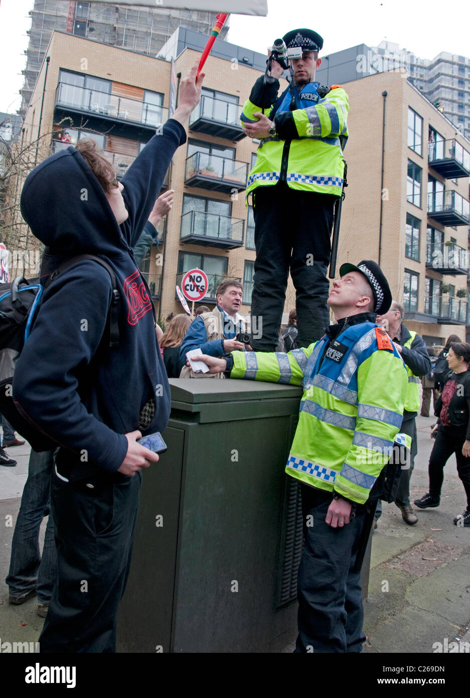 Police fit forward intelligence team hi-res stock photography and ...
