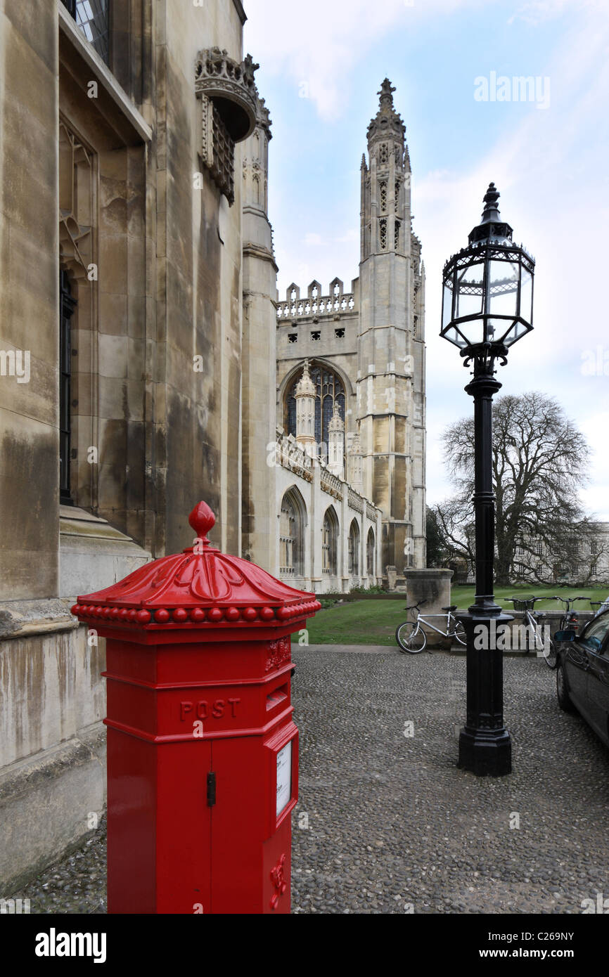 Red pillar box kings college cambridge hi-res stock photography and ...