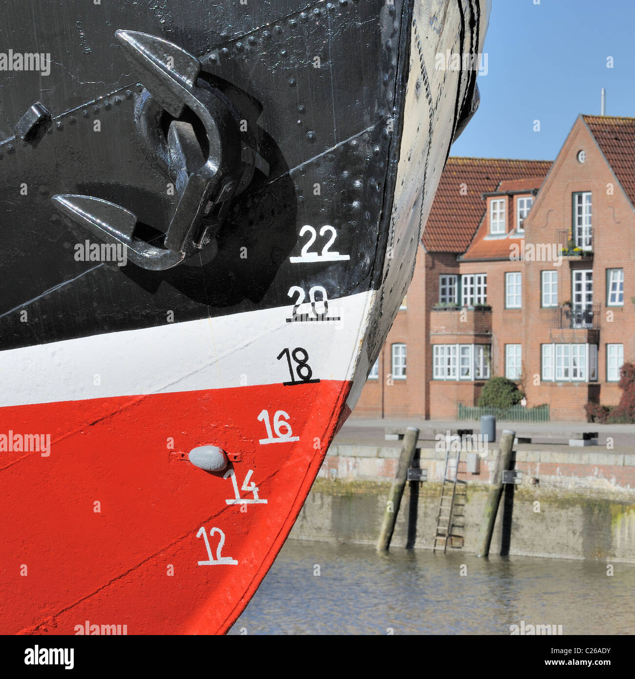 Hull markings hi-res stock photography and images - Alamy