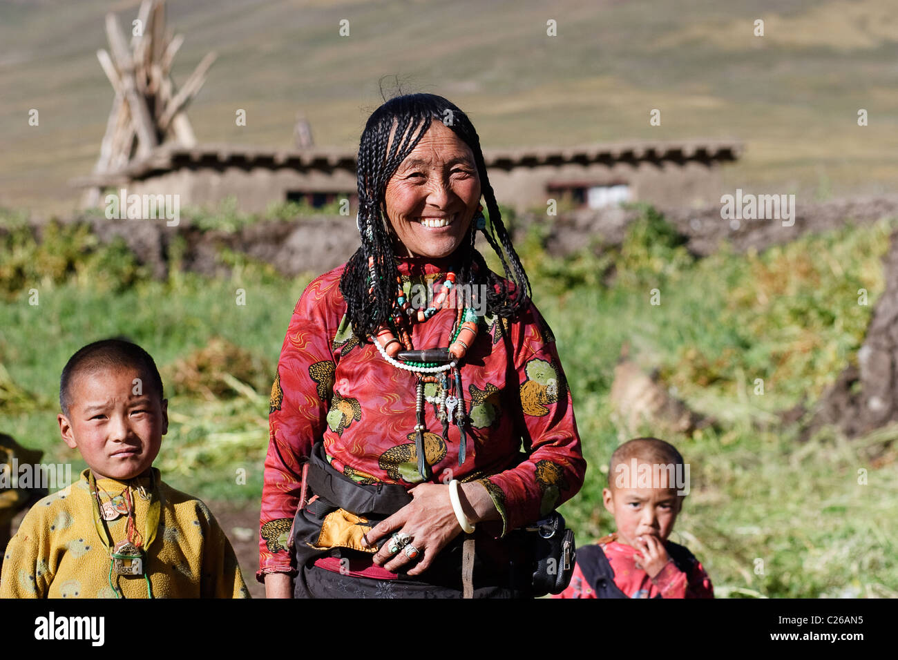 Tibet plateau farmer hi-res stock photography and images - Alamy
