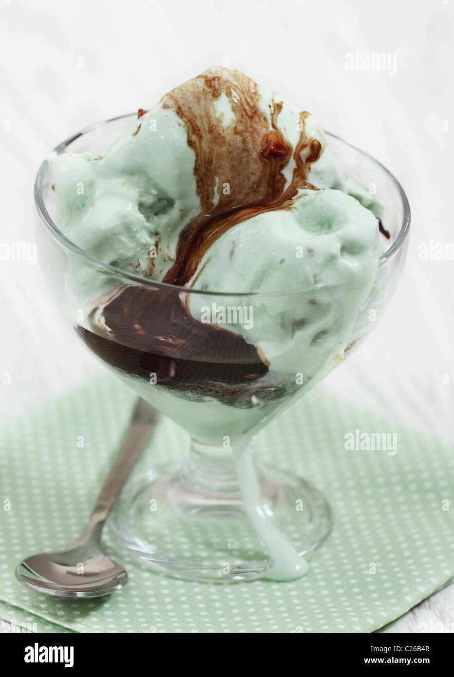 Mint ice cream with chocolate topping Stock Photo - Alamy