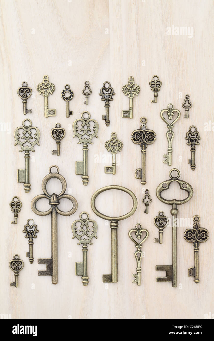 Ornamental keys hi-res stock photography and images - Alamy