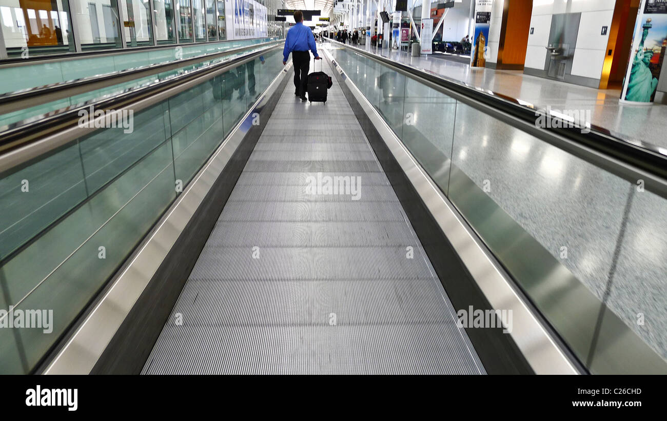 Moving traveler hi-res stock photography and images - Alamy