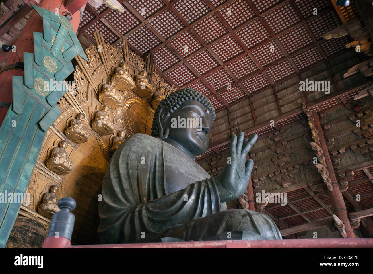 Daibutsu (Great Buddha) in Daibutsu-den (Hall of the Great Buddha ...