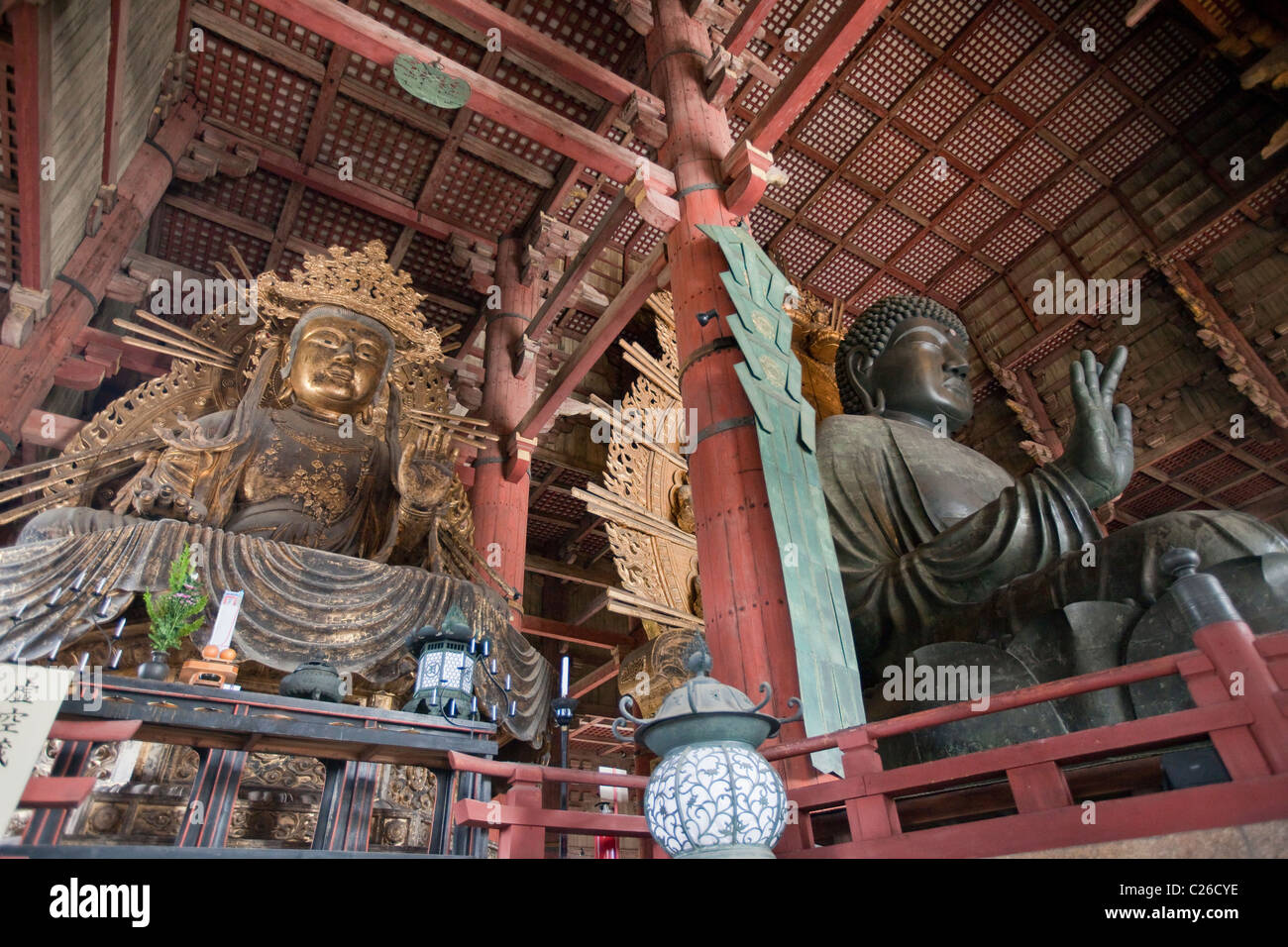Daibutsu (Great Buddha) on right in Daibutsu-den (Hall of the Great ...