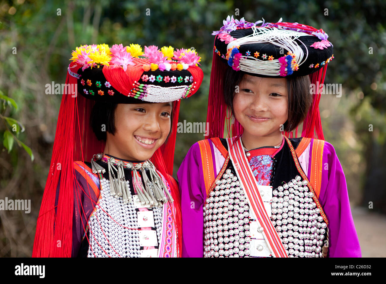 Portrait of Lisu Hill tribes little girls, Ban Hay Ko, Mae Salong ...