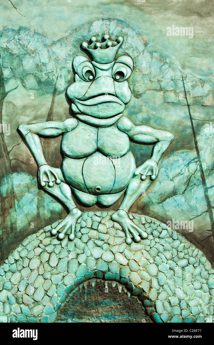 Spanish painted frog hi-res stock photography and images - Alamy