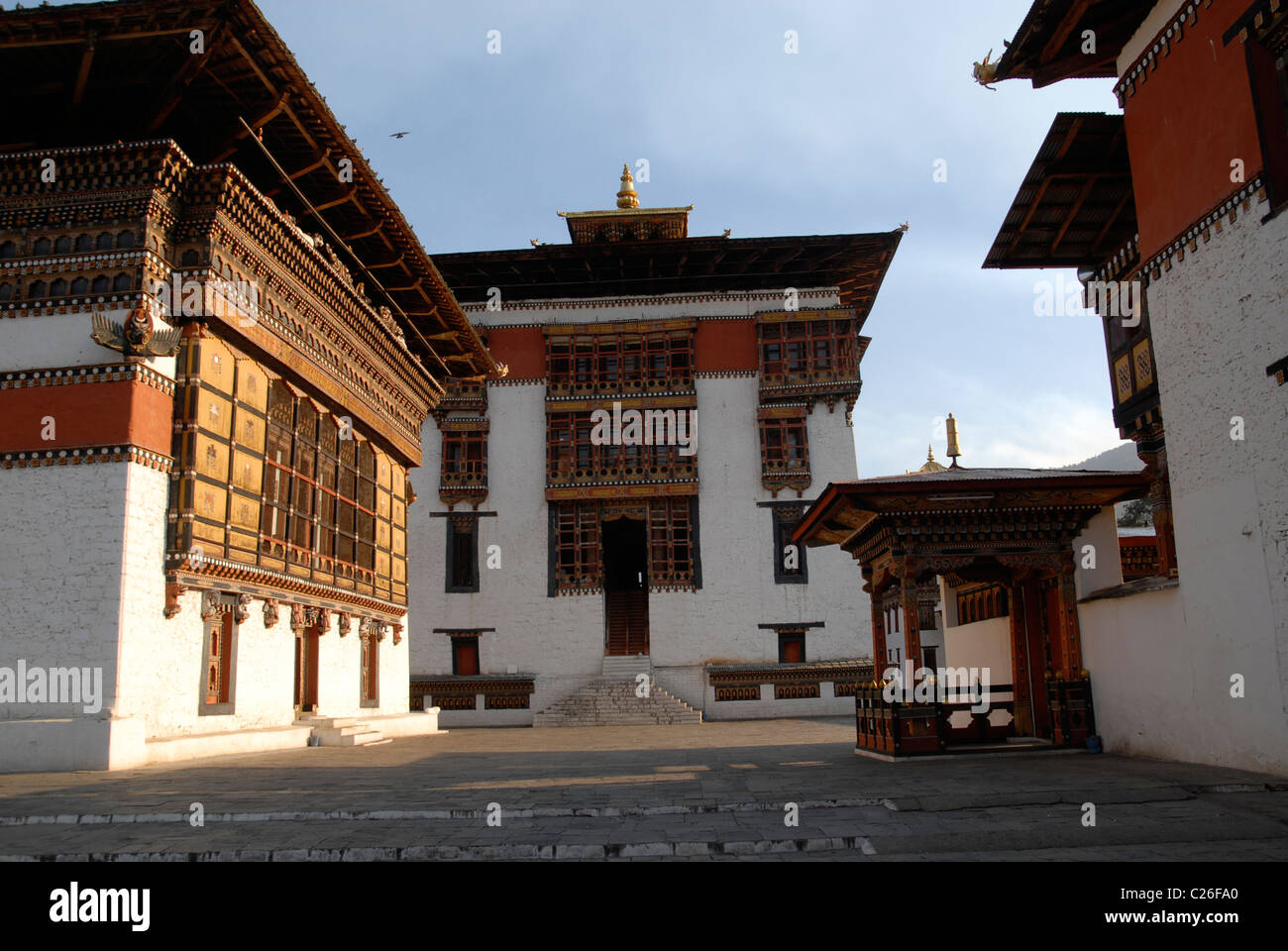 Courtyard wooden buildings hi-res stock photography and images - Alamy
