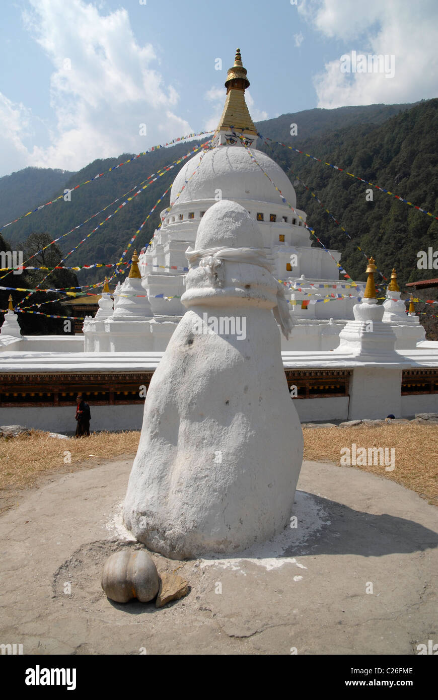 Bhutan chorten kora hi-res stock photography and images - Alamy
