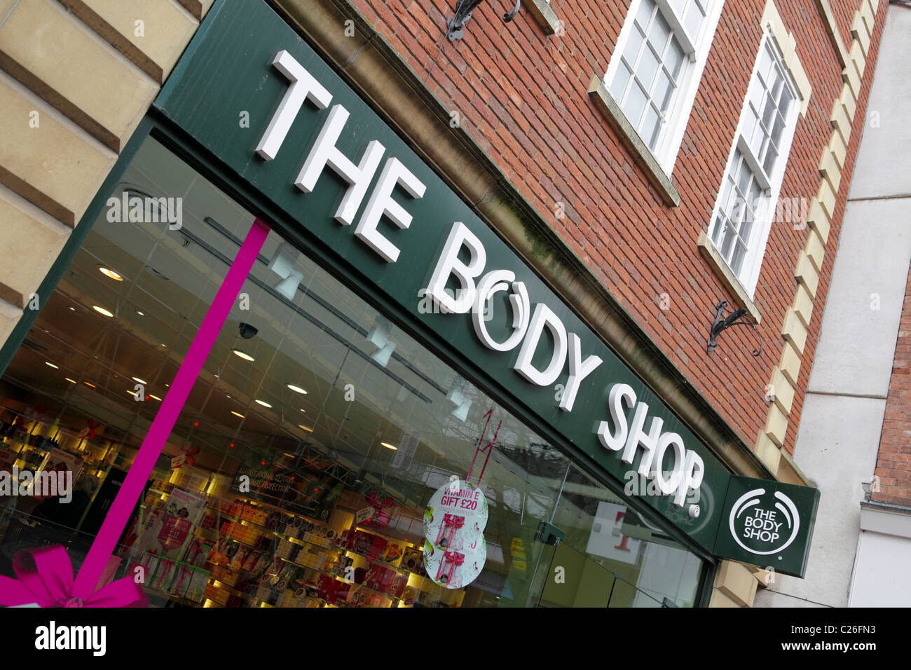 The body shop logo hi-res stock photography and images - Alamy
