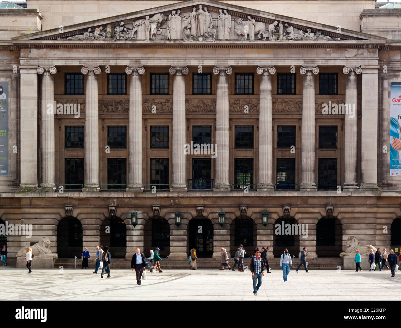 Detail of columns on Market Square facade of Nottingham Council House ...