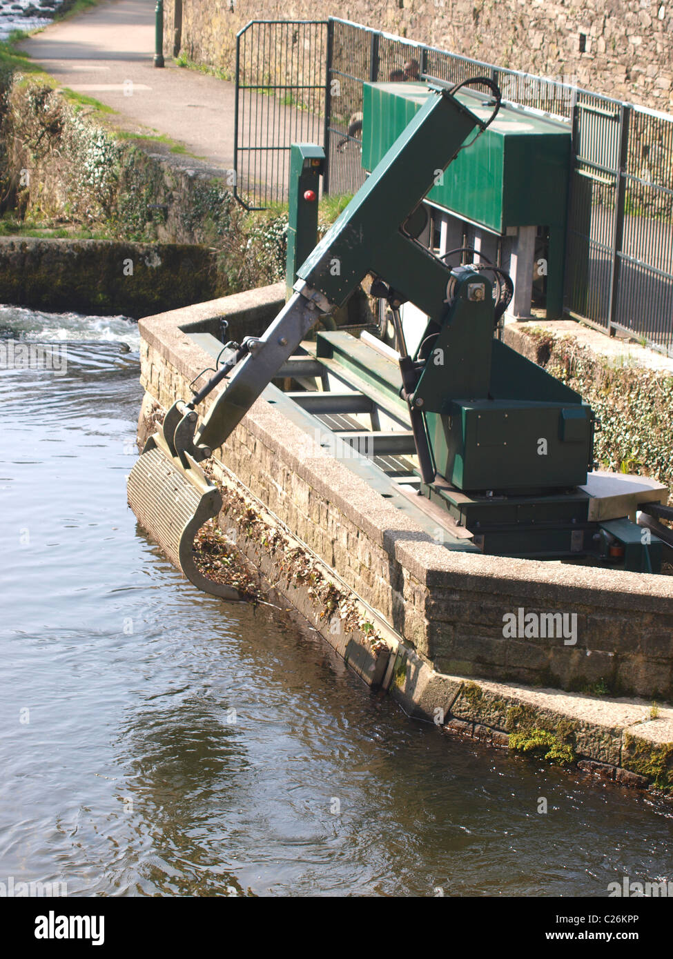 Side weir hi-res stock photography and images - Alamy