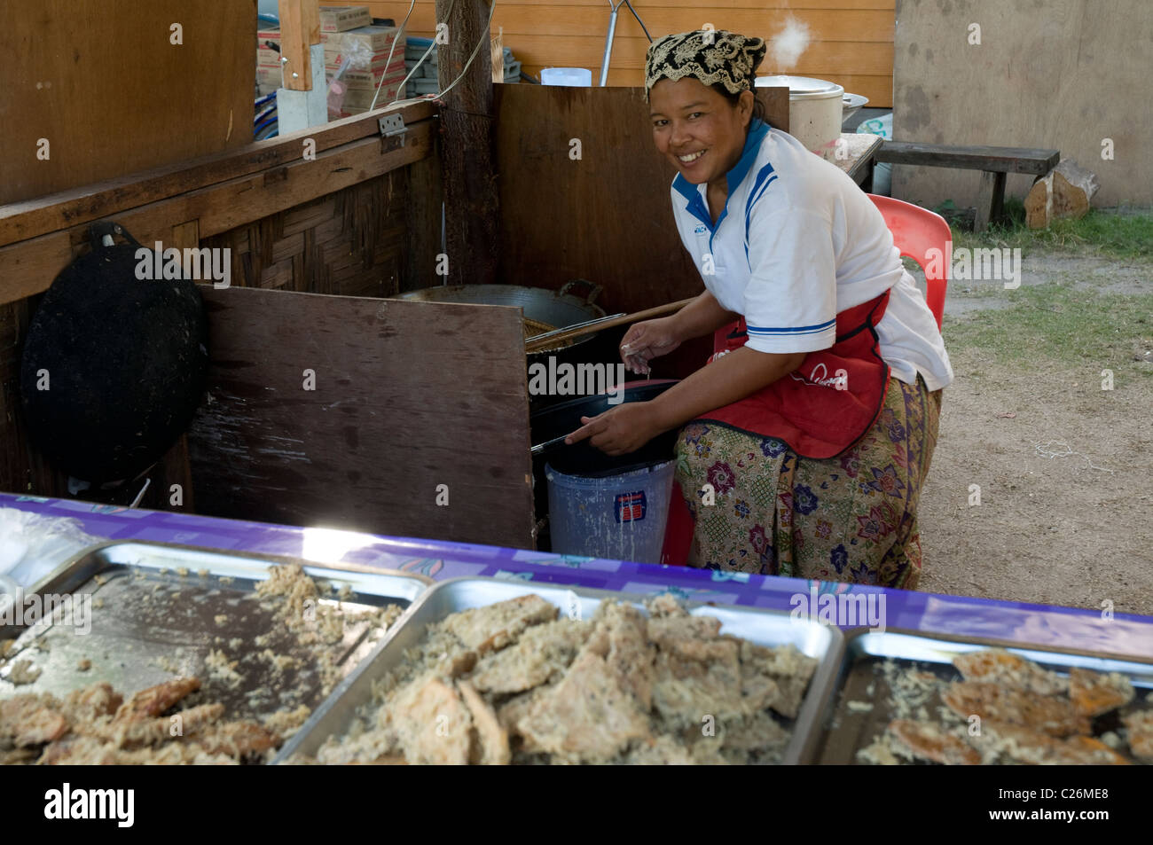 Roadside food vendor hi-res stock photography and images - Alamy