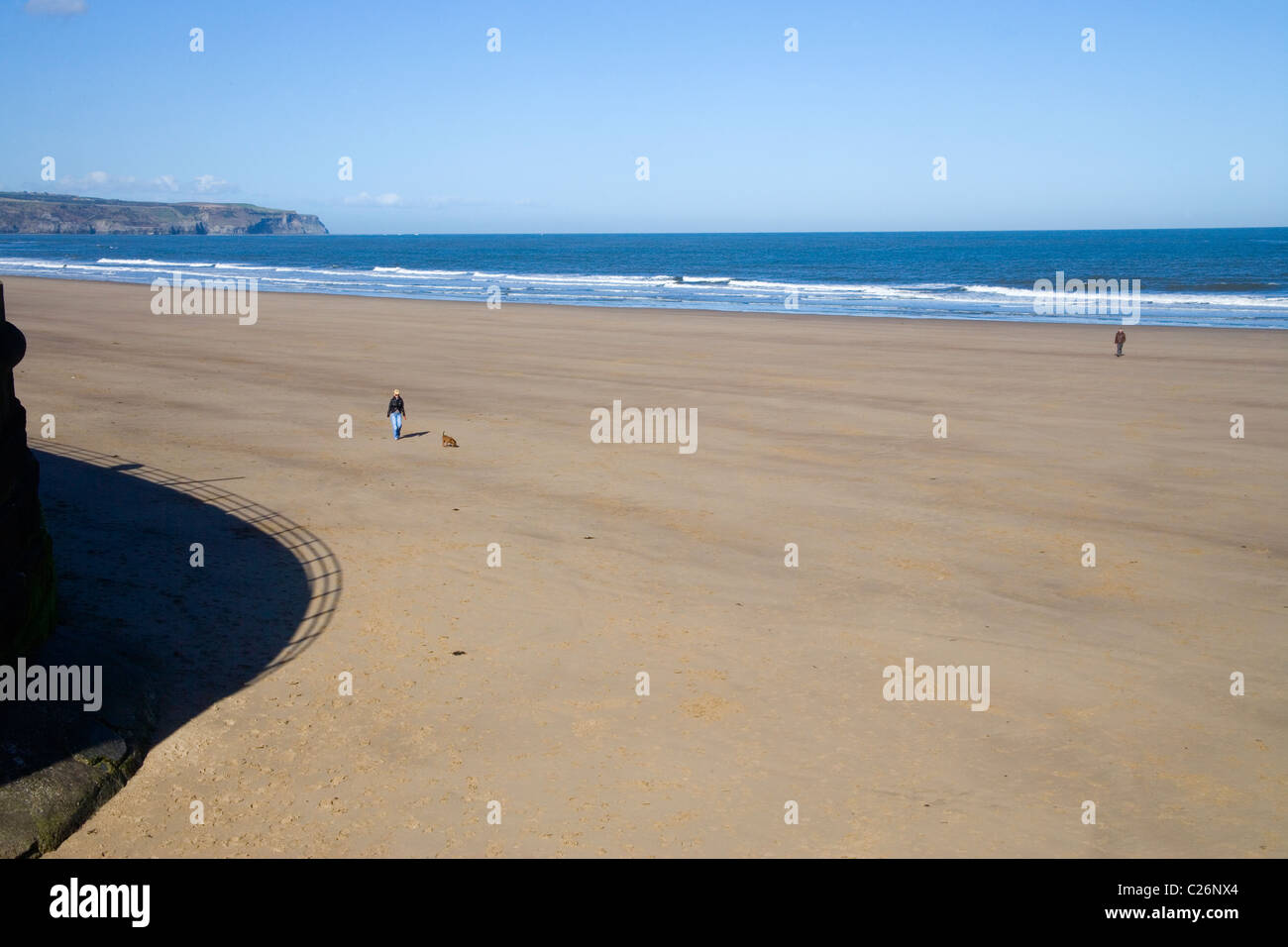 Whitby beach hi-res stock photography and images - Alamy