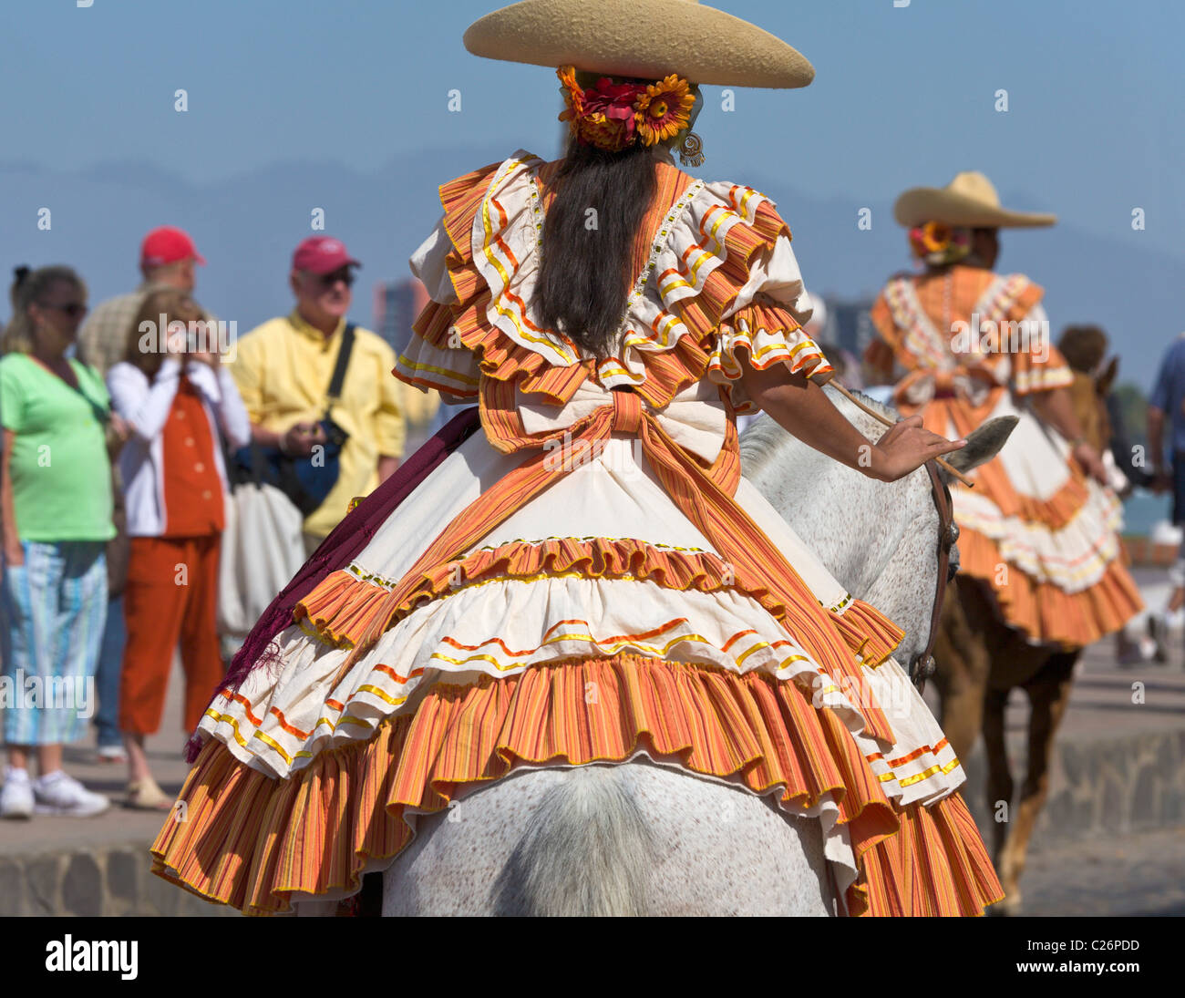 Mexican girls on horseback hi-res stock photography and images - Alamy