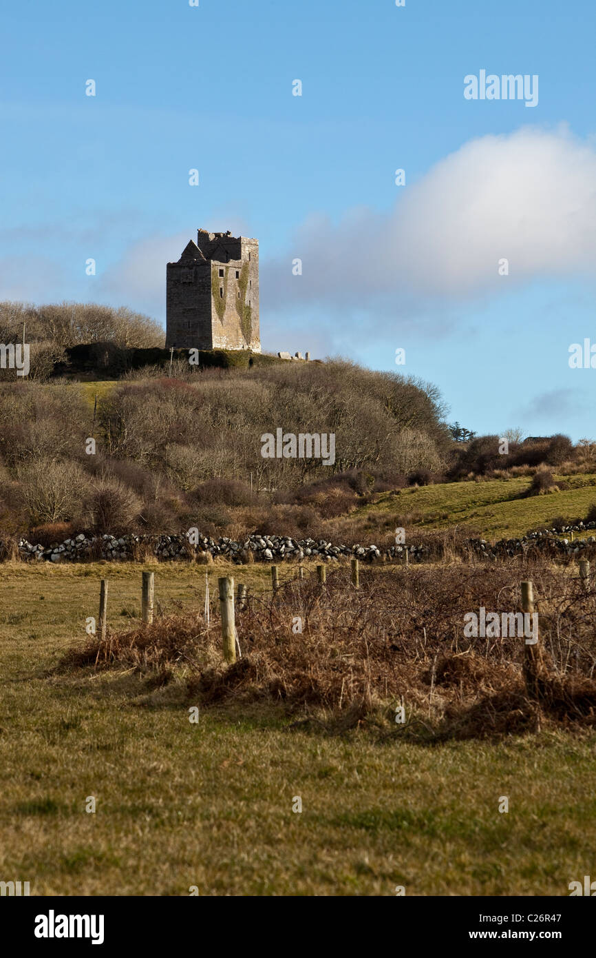 The burren ireland castle hi-res stock photography and images - Alamy
