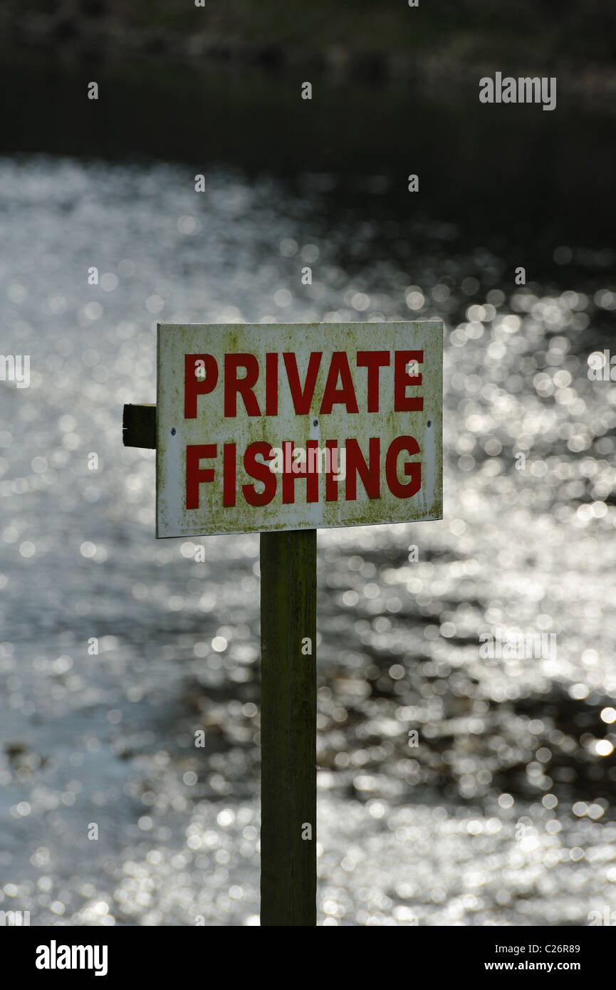 Private fishing sign hi-res stock photography and images - Alamy
