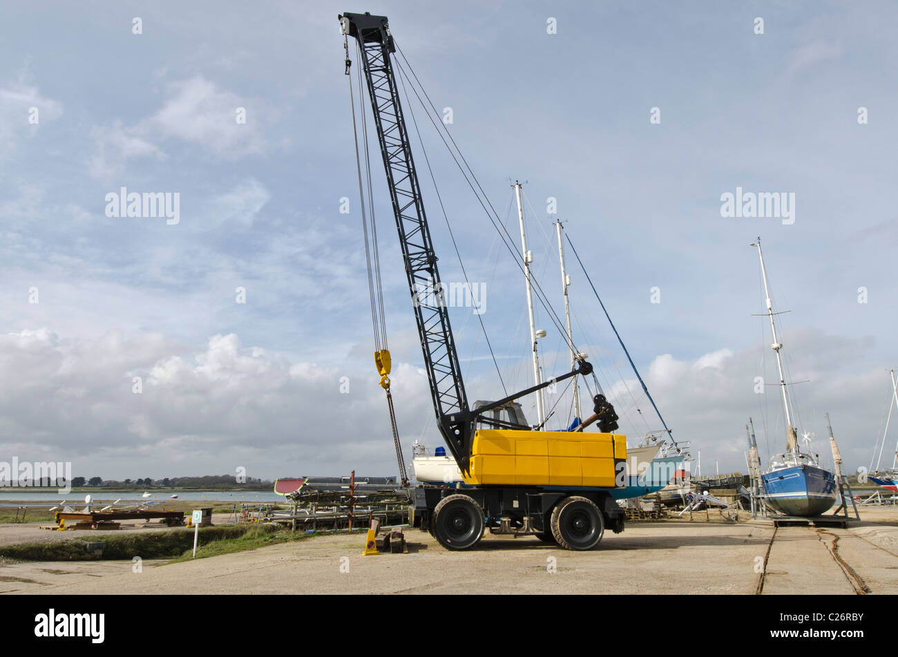 Boat crane Itchenor boatyard, Chichester harbour, West Sussex, Uk Stock ...