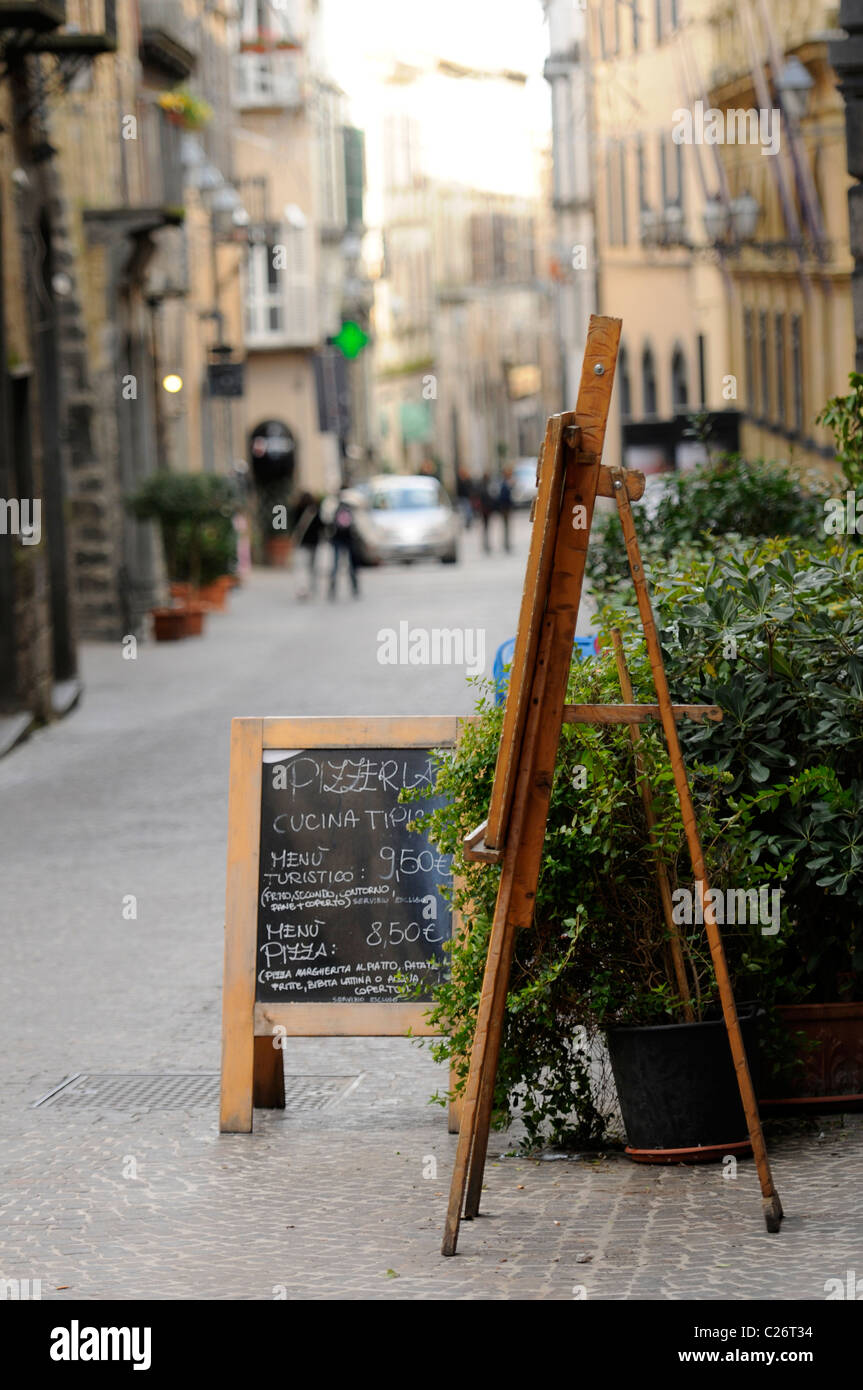 Street vatican rome sign hi-res stock photography and images - Alamy