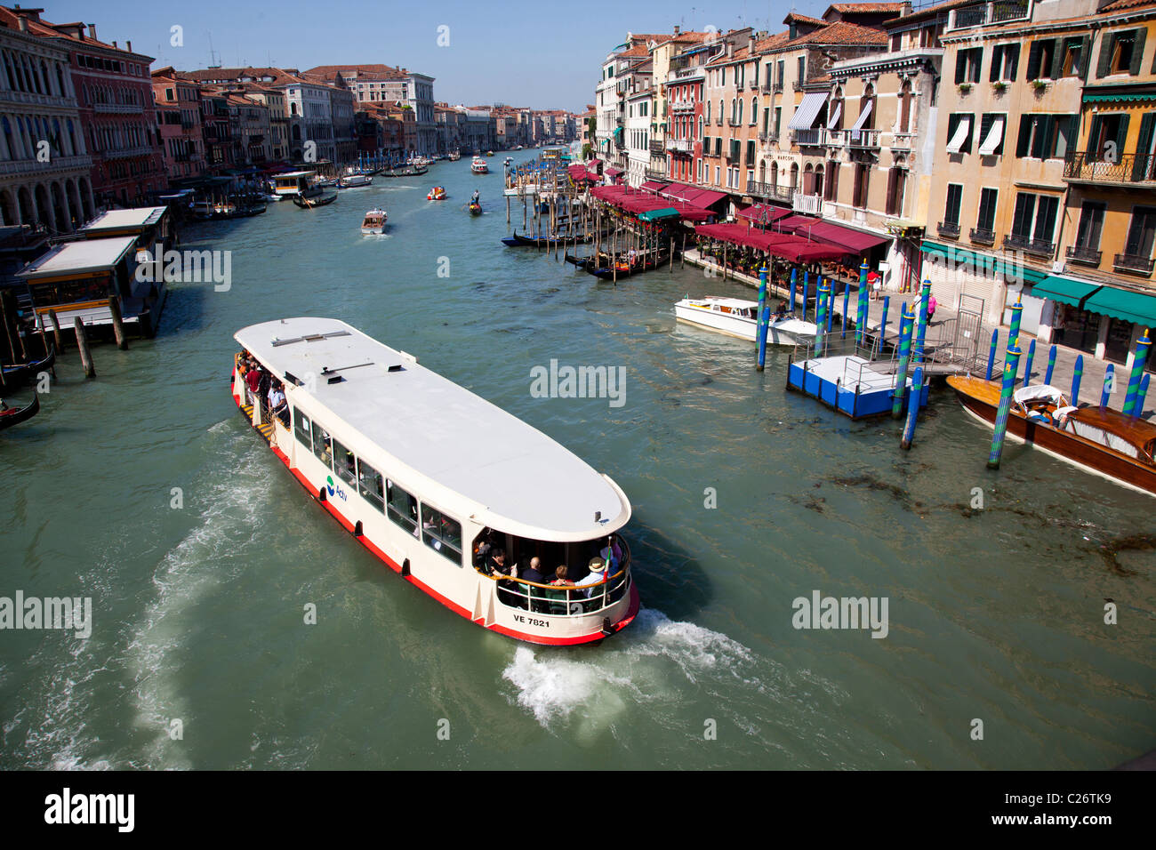 Venice vaporetto public transport hi-res stock photography and images ...